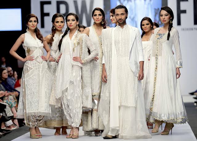 All About Laser Cutting Fashion and Machine | Utsavpedia