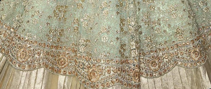 Zari Work: The Art of Zari Work on Textiles and Fabrics | Utsavpedia